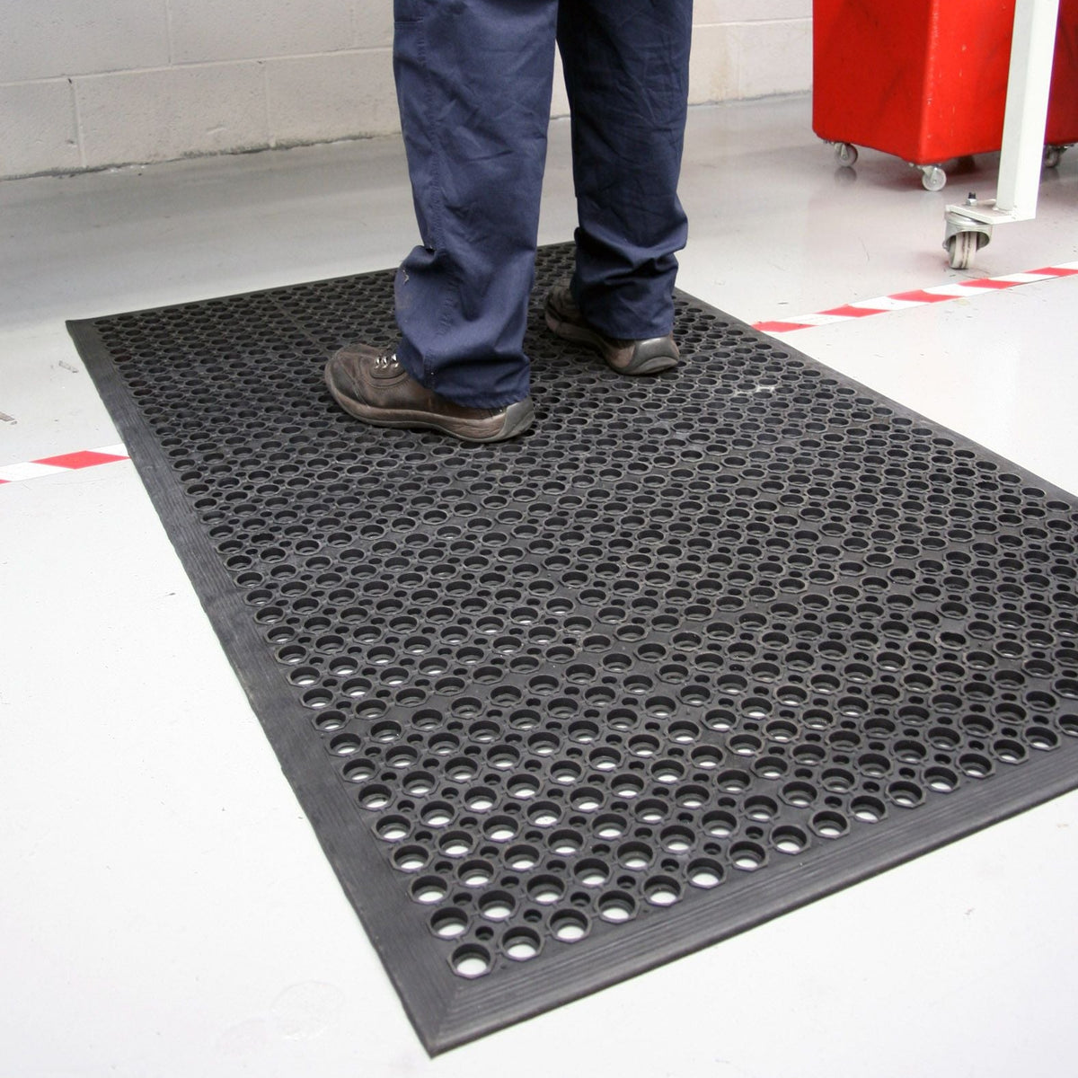Economy Anti-Fatigue Floor Mats by Engineered Solutions